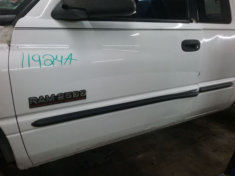 Manual Transmission 4WD 5.9L Diesel Fits 00-05 DODGE 2500 PICKUP ...