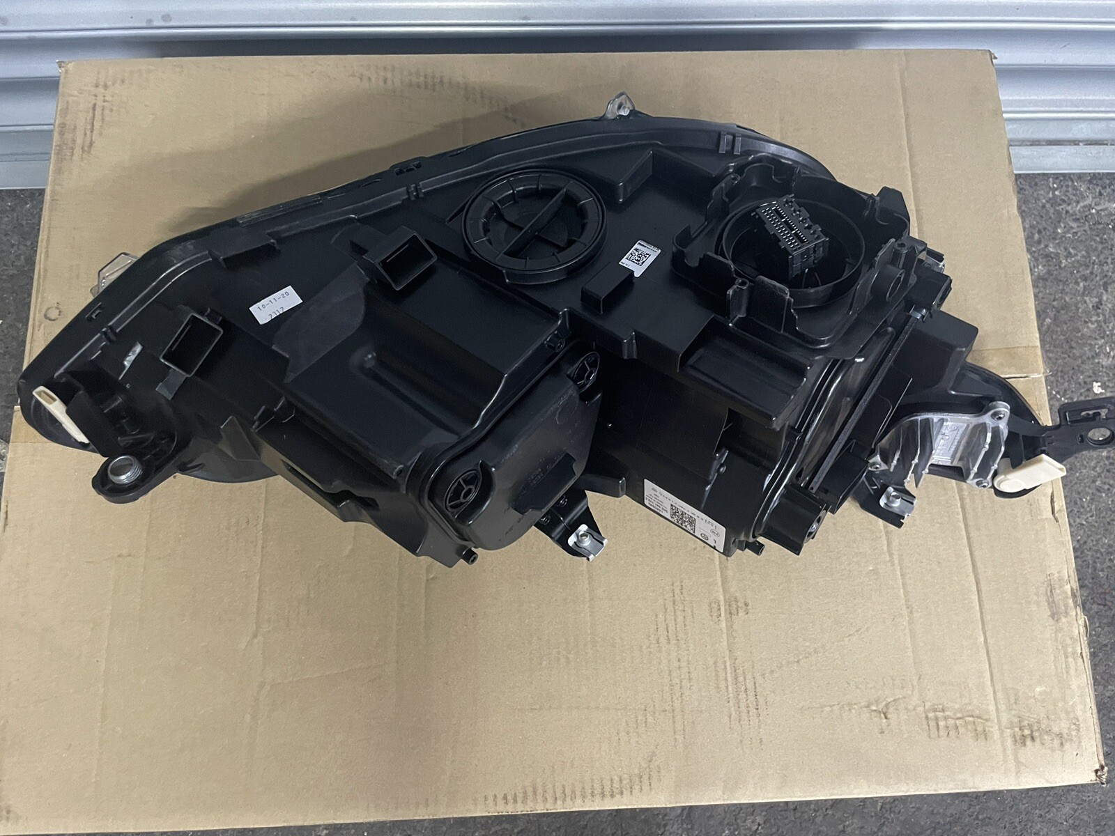 VW GOLF MK8 R GTD PASSENGER SIDE IQ HEADLIGHT BLACK EDITION GENUINE NEW ...