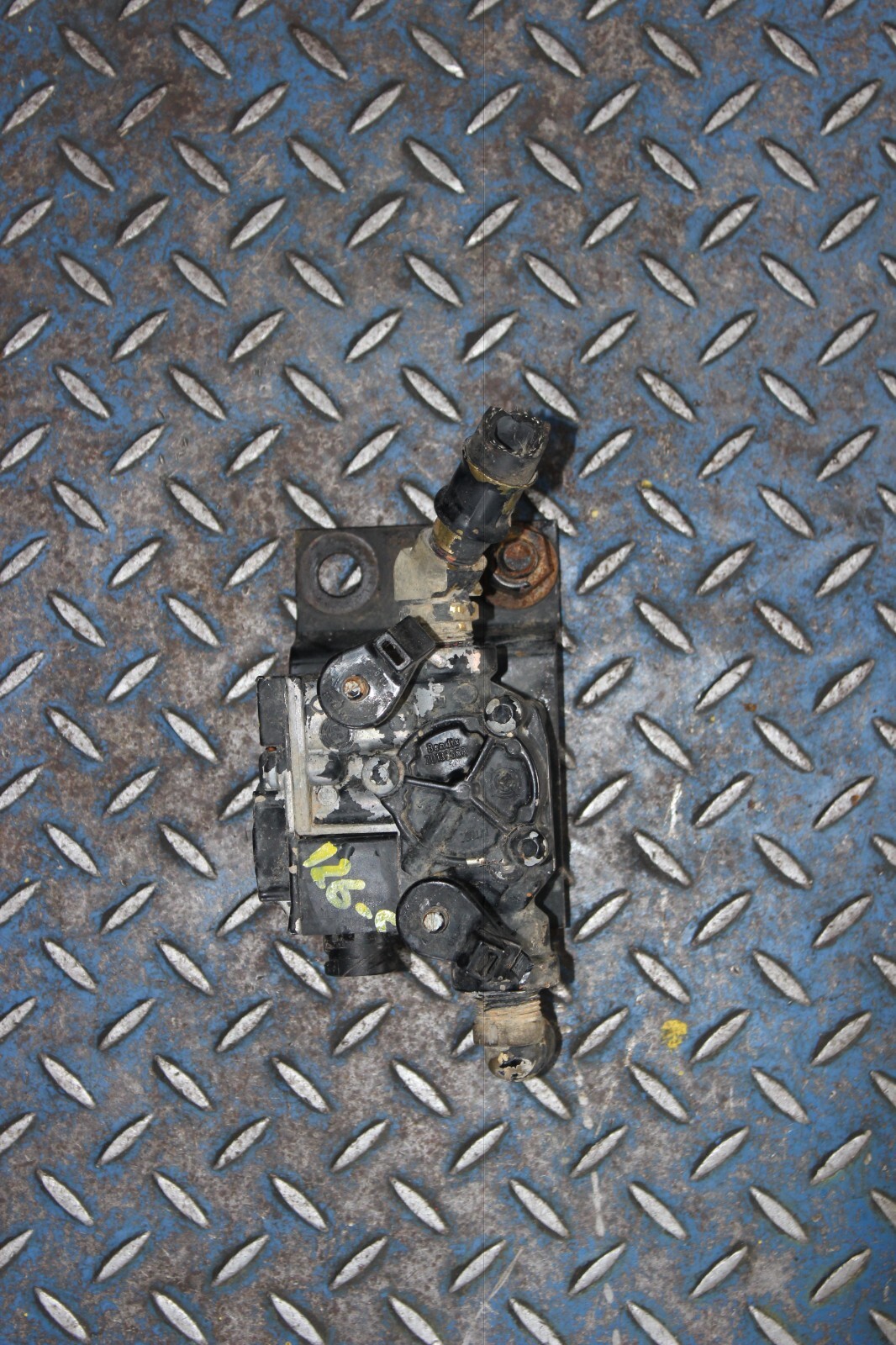 BENDIX ABS BRAKE VALVE P/N: Z013356R | eBay