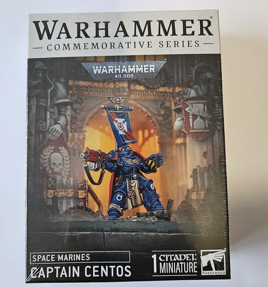 Warhammer 40k Limited Edition Space Marines Captain Centos And Pin | eBay