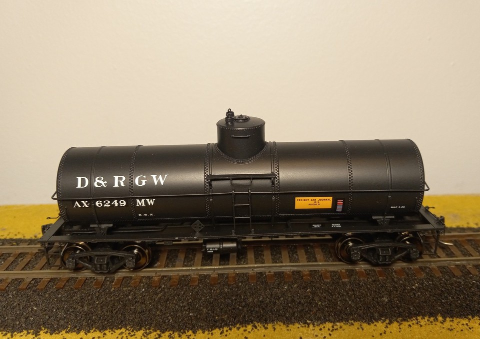 Tangent HO General American 1917-Design 10,000 Gallon Tank Car D&RGW ...