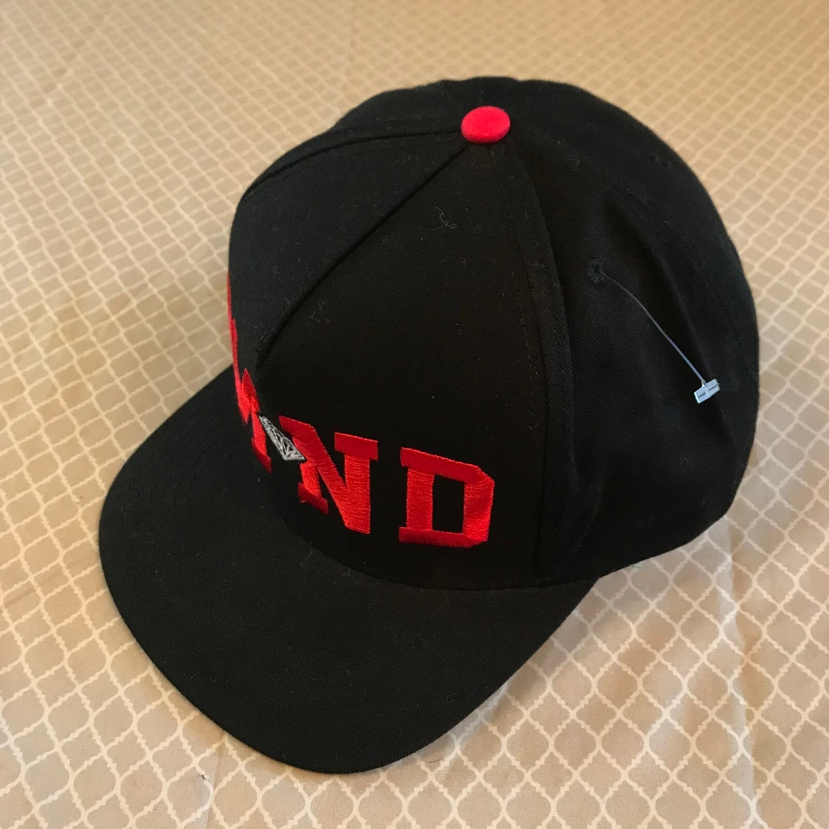 Diamond Snapbacks Red And Black
