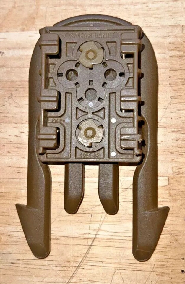 NEW Safariland MLS 16 (6004-16) MOLLE Locking Fork w/ ELS receiver ...