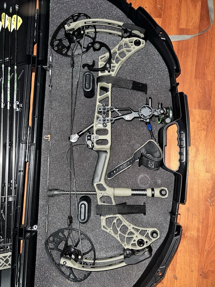 Mathews V3 27 Compound Bow Right-Handed | eBay