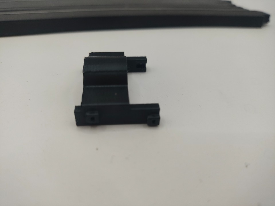 Life Like M Chassis Viper Lexan Pin Clip | eBay