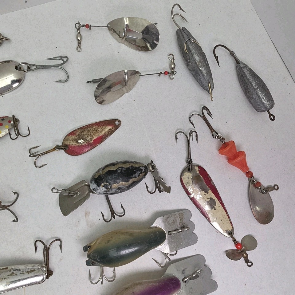 Vintage Fishing Lure Lot Estate Find - Miller Spoons, Helin Flatfish ...