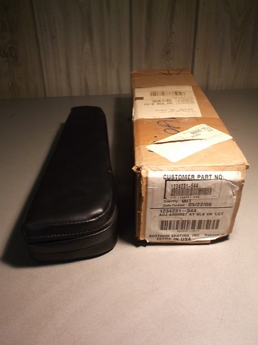 Peterbilt Bostrom Adjustable Black Armrest 1234231-544 *FREE SHIPPING ...