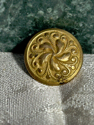 Buttons - Treble Gilt