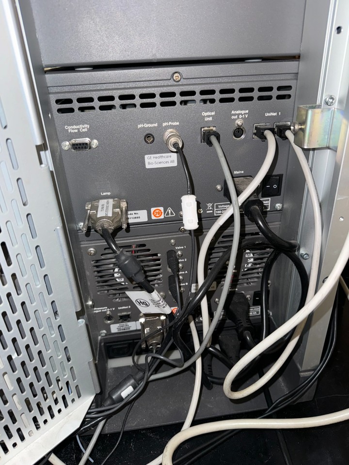 GE AKTA Purifier FPLC System UPC-900 P-900 Box 900 Unicorn Software ...