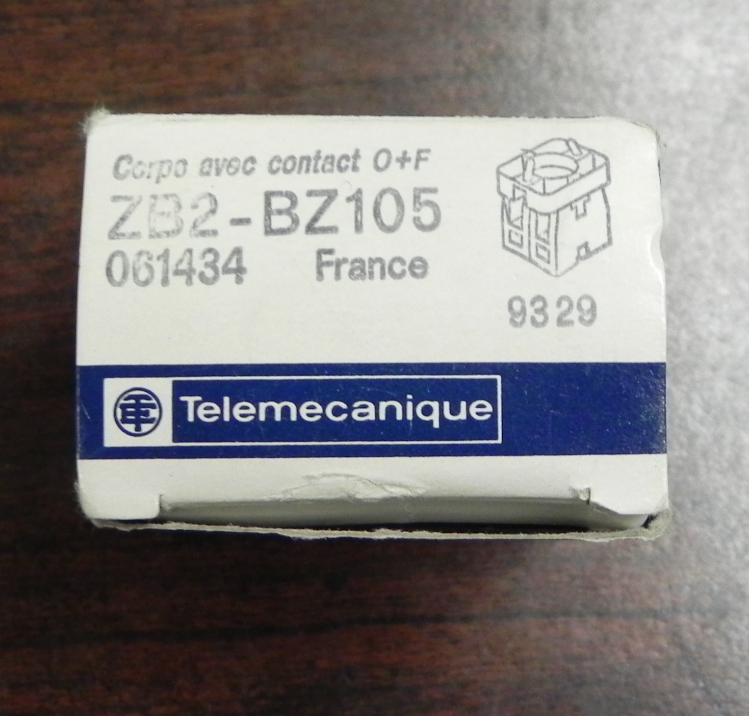 New Telemecanique ZB2-BZ105 Contact assembly. | eBay