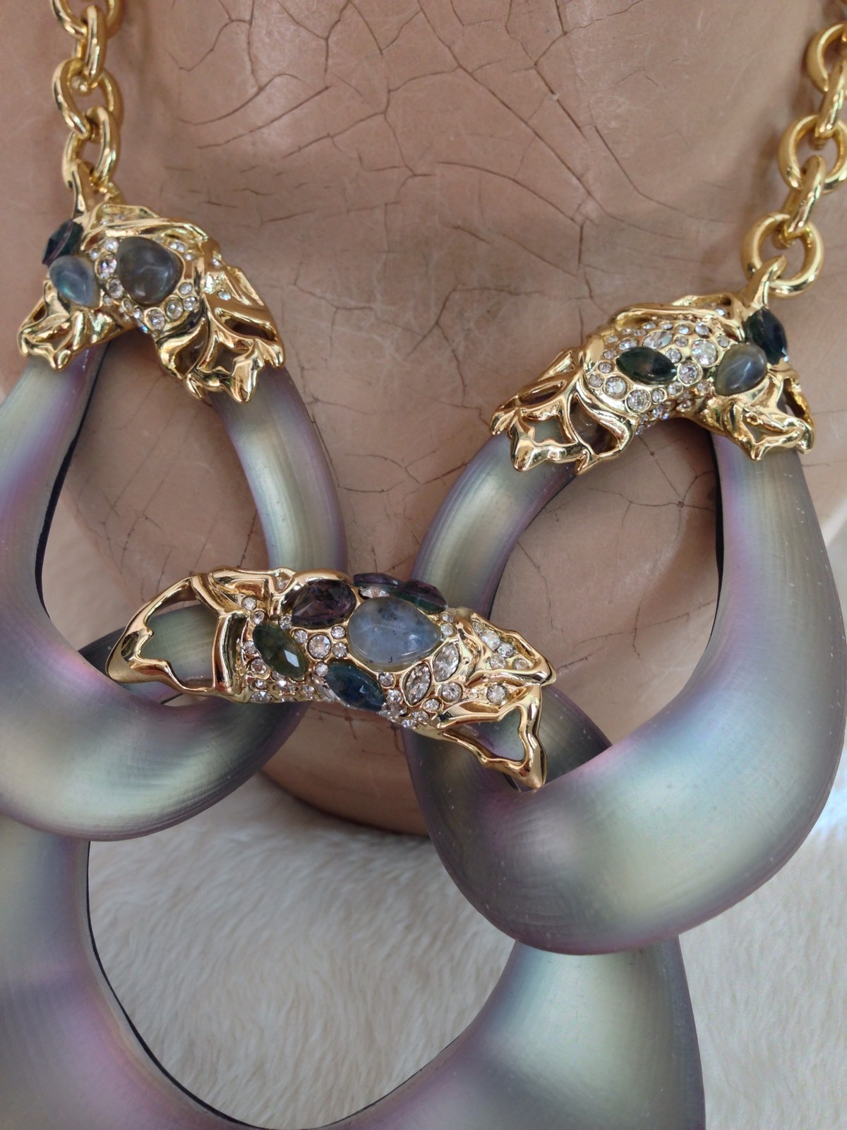 ALEXIS BITTAR Imperial Georgian Taupe Gray Iridescent Lucite Link ...