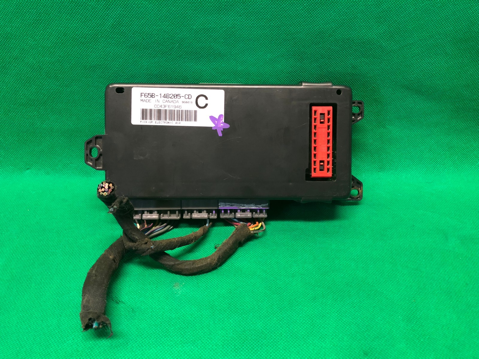 1997 97 Ford F-150 F-250 4X4 Multifunction GEM Module BCM BCU F65B ...