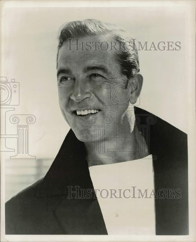 Ator John Payne 1953 Press Photo Actor John Payne & Fiancee Sandra
