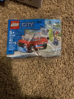 LEGO City 30568 Red Car w/ Skater Minifig & Skateboard Polybag 40 pcs ...