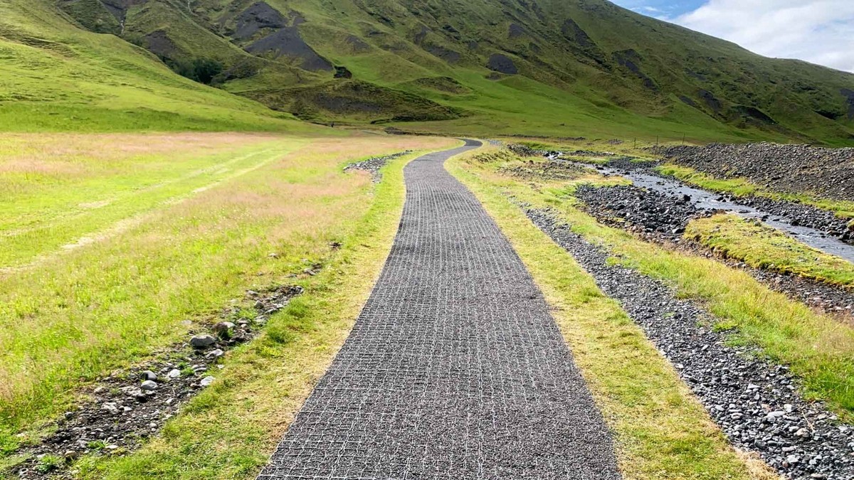 1sqm Of Ecogrid E30 Porous Paving Ground Reinforcement