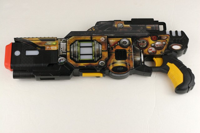 Wowwee 143 Light Strike Assault Striker Laser Tag Gun Blaster | eBay