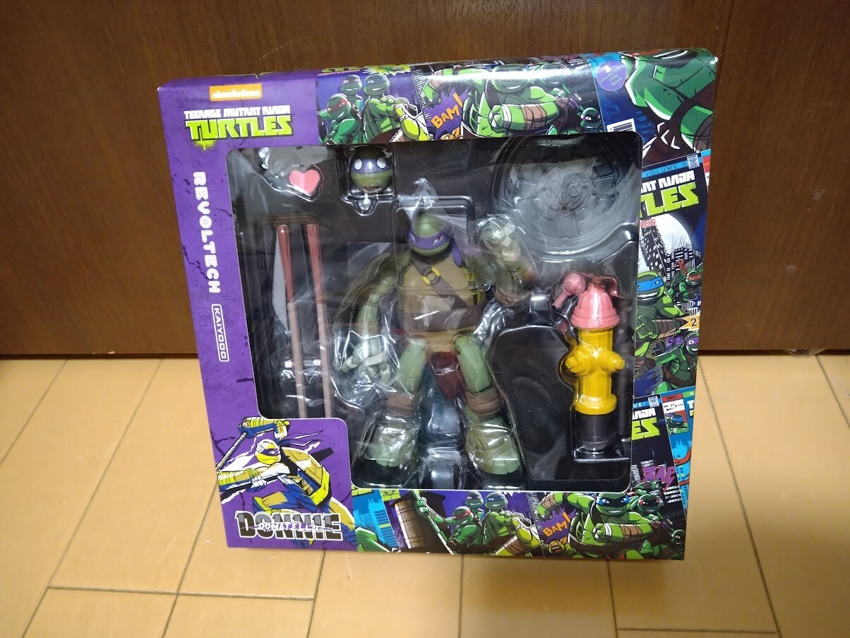 Kaiyodo Revoltech Teenage Mutant Ninja Turtles Raphael Action Figure ...