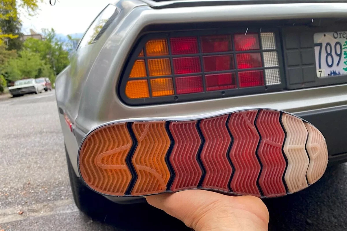 1981 DeLorean DMC-12 with Matching Nike Dunks