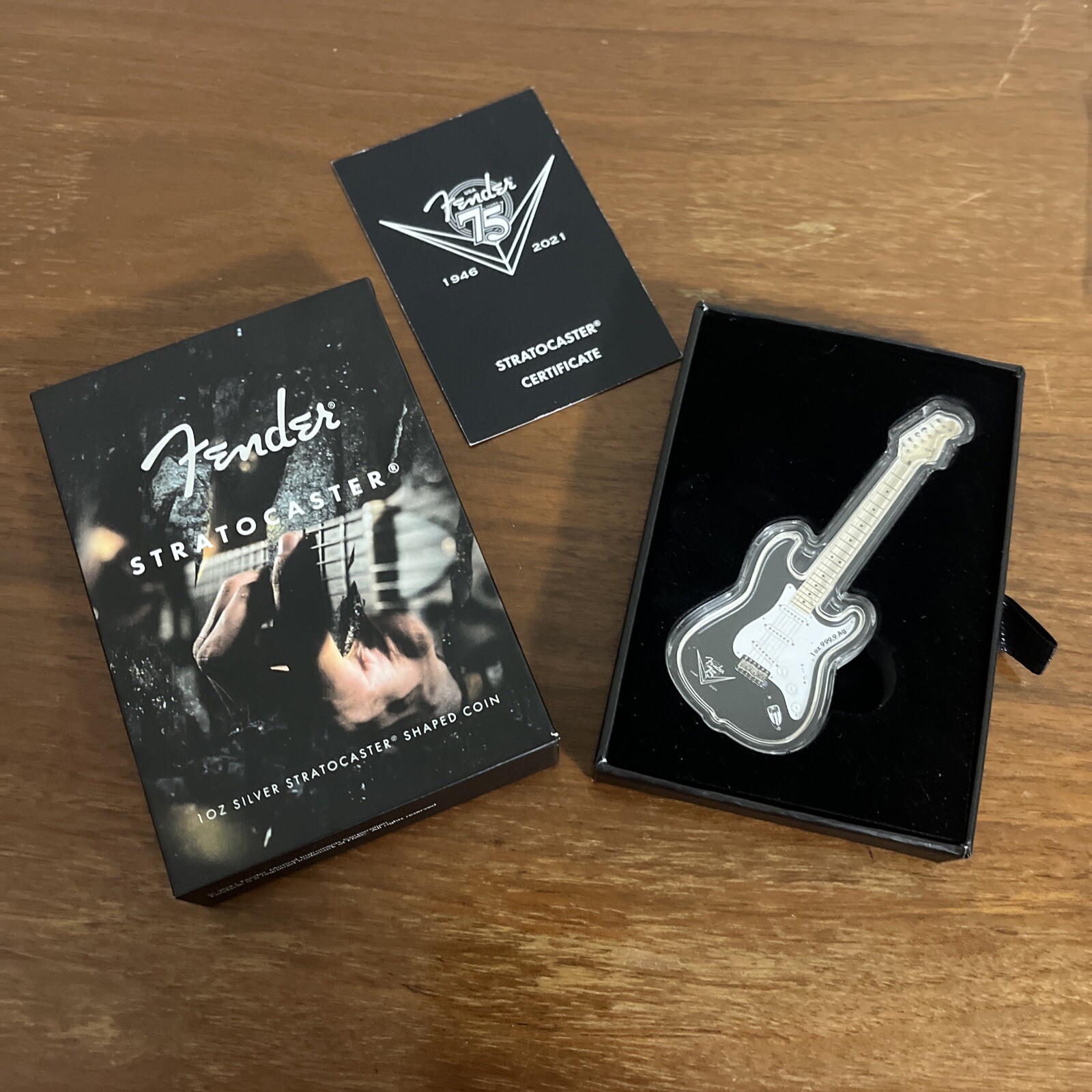 2021 Fender Stratocaster Guitar Shaped Silver 1 oz Coin Solomon Islands ...