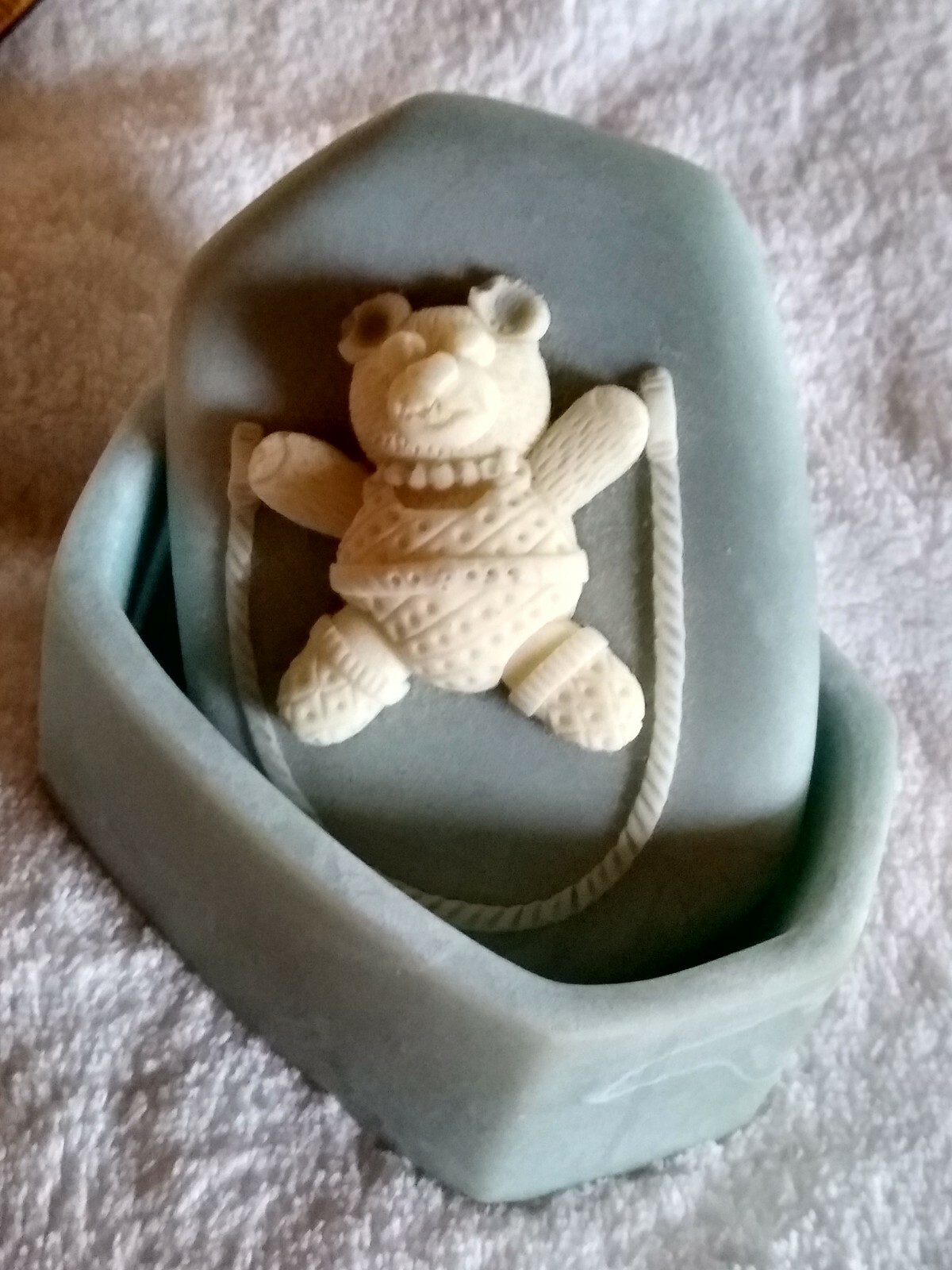 Incolay - Blue hexagon - Teddy Bear Trinket Box - Baby blue - EUC | eBay