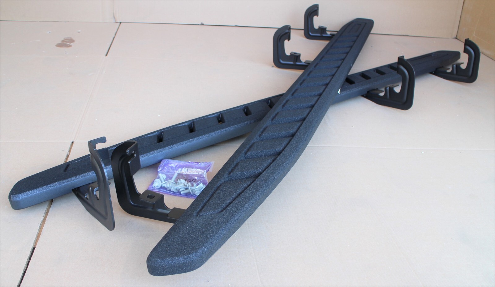 2019 -23 GMC Sierra 1500 2500 3500 HD AT4 running boards assist side ...