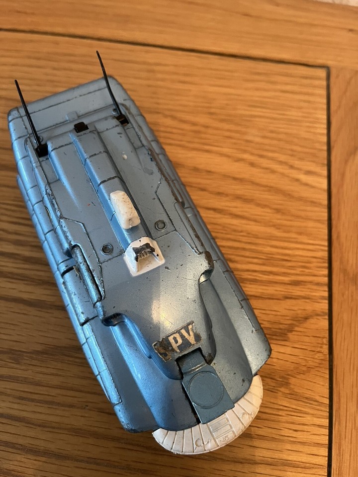 Dinky Captain Scarlet SPV - Spectrum Pursuit Vehicle No 104 / CORGI ...