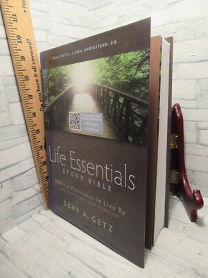 Life Essentials Study Bible/ Hardcover/Biblical Principles to.../by ...