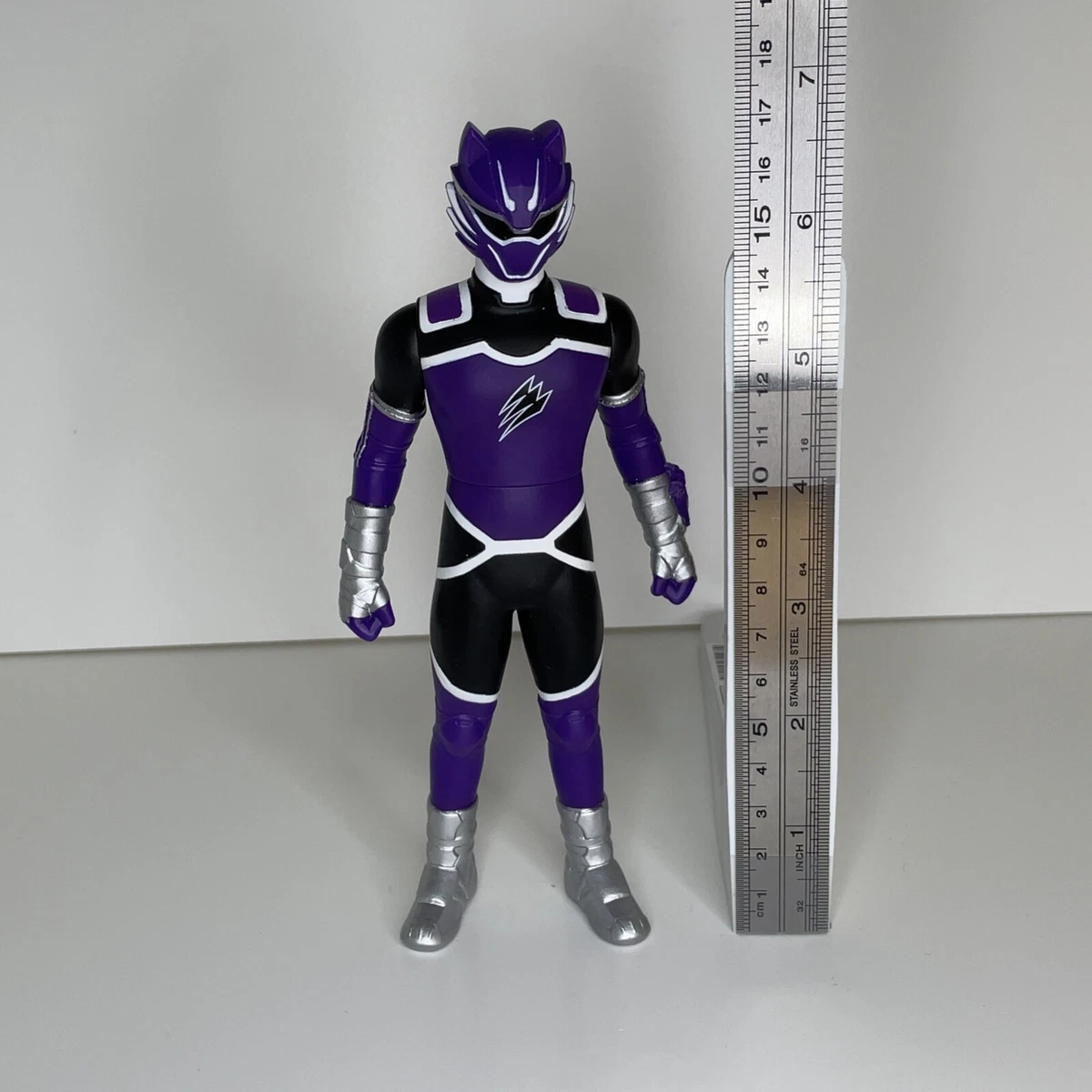 Power Rangers Jungle Fury Purple Ranger