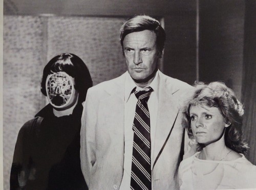 8x10 BW Press Photo Richard Anderson Jennifer Darling Fembot Bionic ...