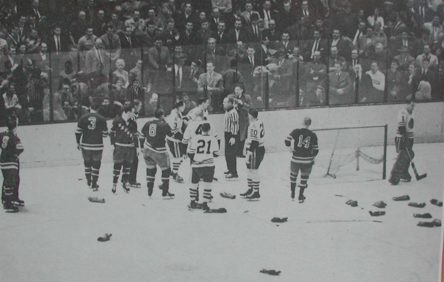 NHL HOCKEY PHOTO PRINT NEW YORK RANGER VS CHICAGO BLACK HAWKS FIGHT ...