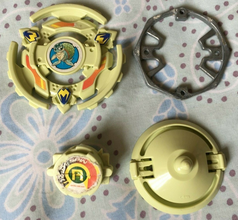 BEYBLADE PLASTIC GEN TAKARA GENUINE USED BEYBLADES ACCESSORIES HASBRO ...