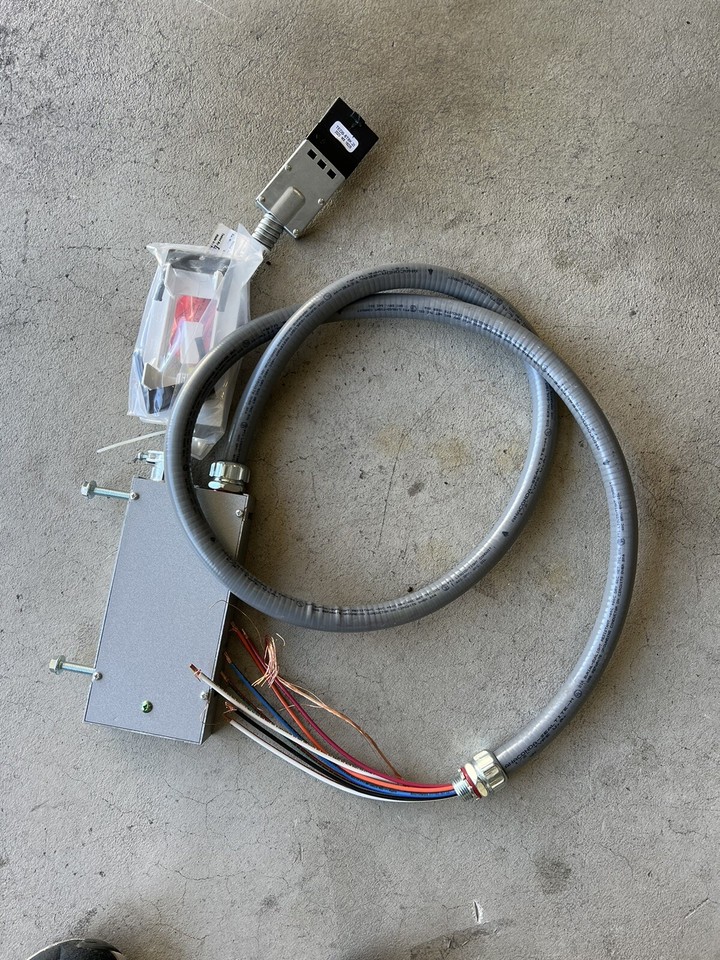 Teknion Systems 8K Wire Power Feed Systems UNQBFR8K72AYV NEW GRAY | eBay