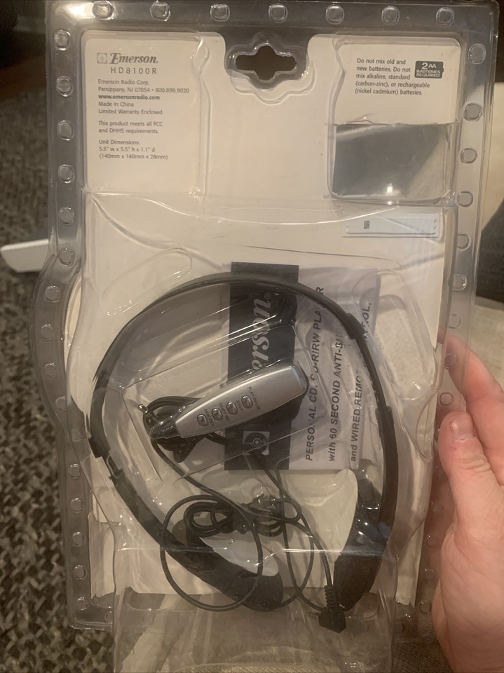 NEW Emerson HD8100 Portable CD Compact Disc Player CD-R/RW Anti skip ...