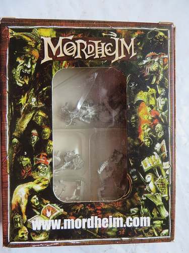 Mordheim Amazon Warband box miniatures 5 figures sold as shown only ...