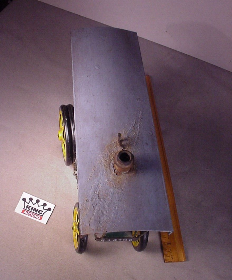 Vintage Folk Art Tom Varley Steam Engine Tractor toy metal handmade 1: ...