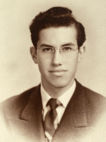 DG) Photograph Handsome Dark Haired Swarthy Man 1930-40s Glasses Suit ...
