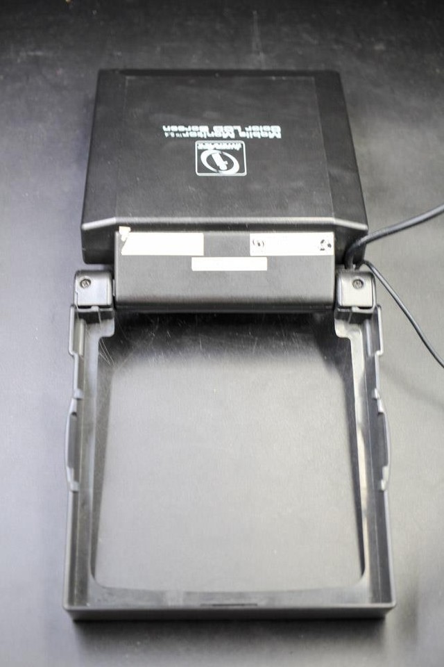 BLACK GameCube Intec Portable LCD 5" Screen TESTED WORKING NO DONGLE ...