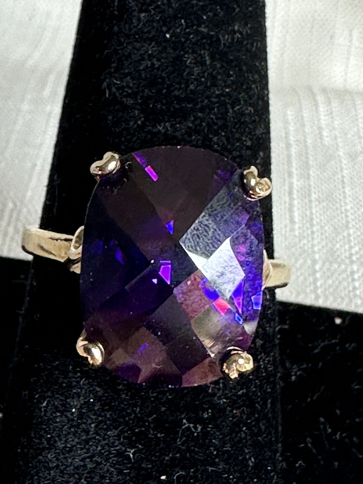 Stunning Color Changing Sapphire Ring/size 10/ Silver… - Gem