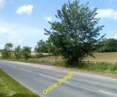 Photo 6x4 A472 layby, Rhadyr Usk/Brynbuga A narrow, 50 metre long layby ...