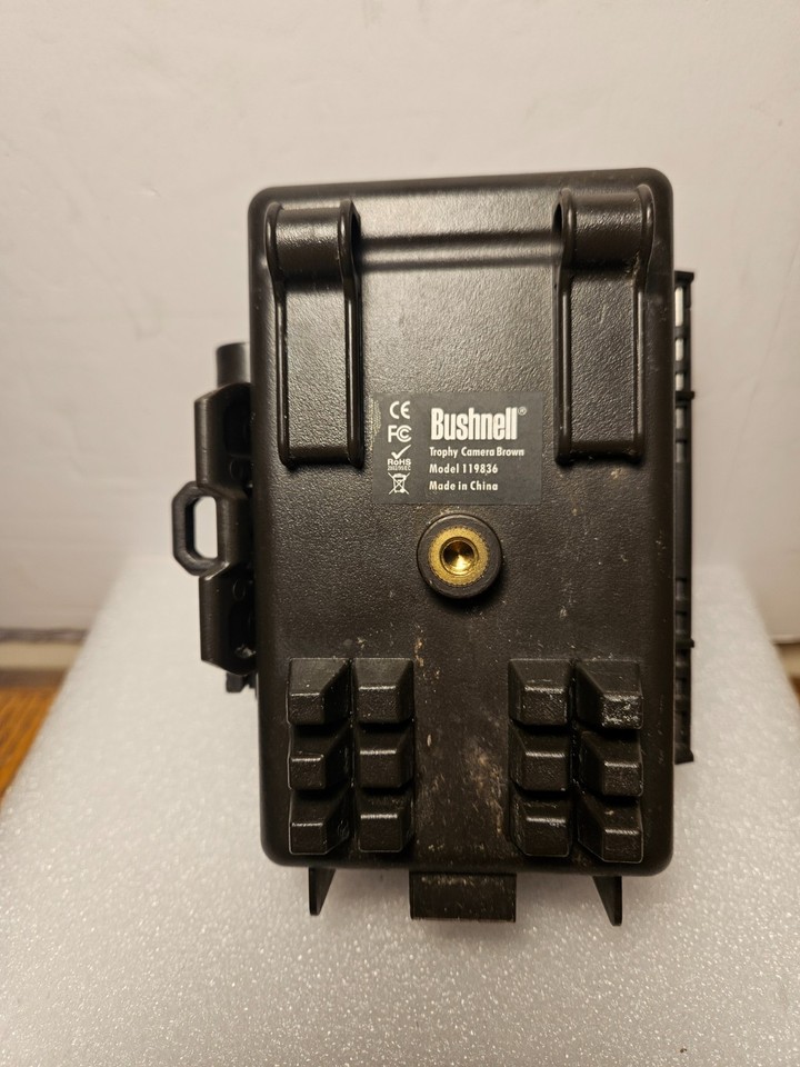 Bushnell Trophy Trail Camera HD Model 119836/ WORKS and CLEAN/ NO ...