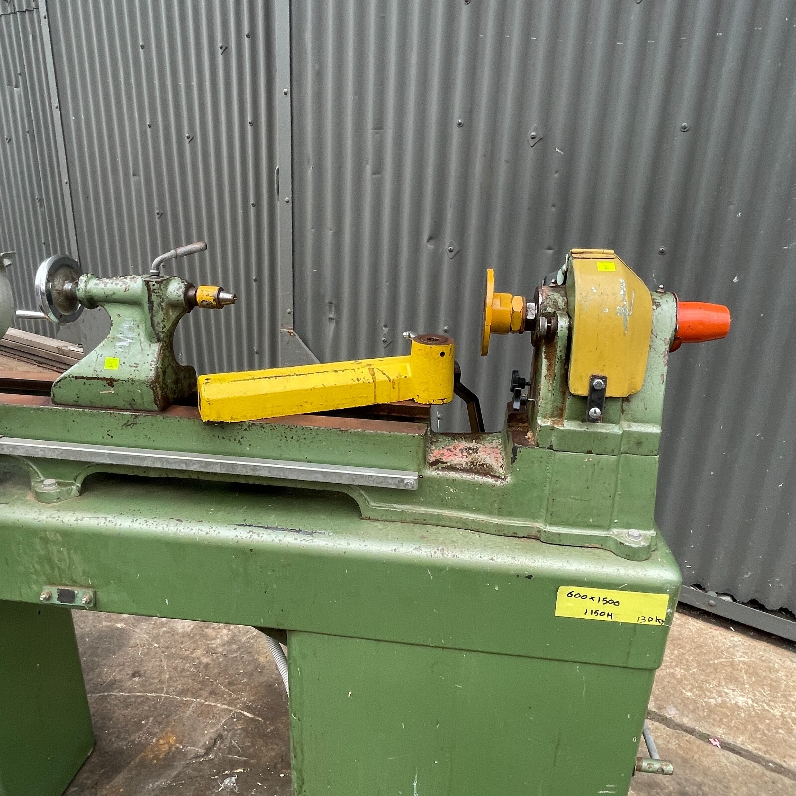 Woodfast 900 Woodlathe timber lathe woodworking machine STEADY TOOL bar ...