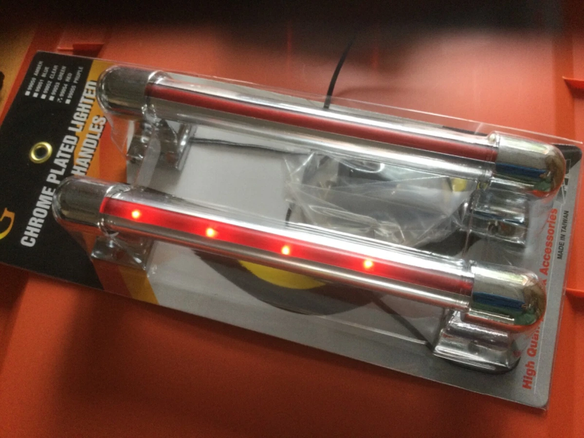 Lighted Grab Handles For Trucks