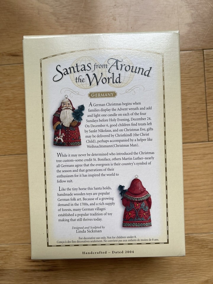 2004 Hallmark Keepsake Christmas Ornament SANTAS FROM AROUND THE WORLD ...