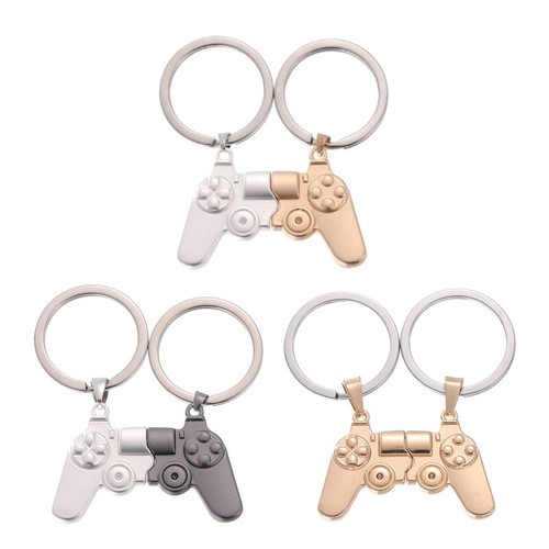 2 Pieces Funny Player Matching Keychain for Boyfriend Couple Keyring ...
