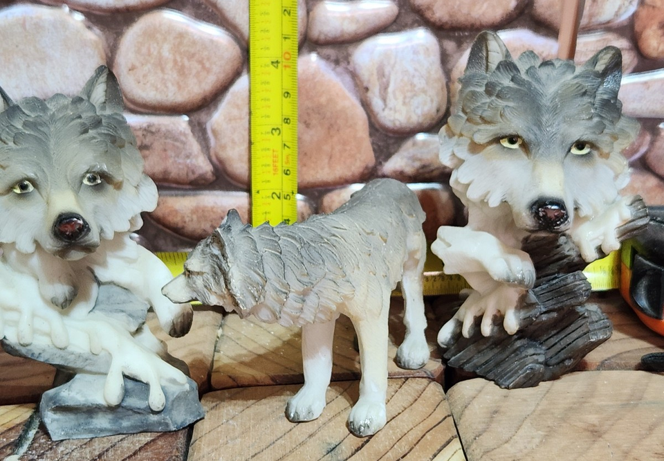 Lot of 3 Resin Wolf Figurines Wolves Rustic Wildlife Decor | eBay