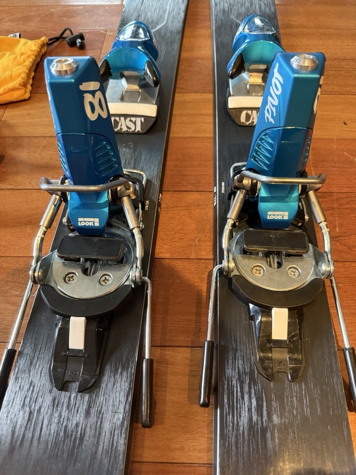 Look Pivot 2.0 18 GW 95mm Blue Steel with CAST Touring 2.0 Upgrade Kit ...