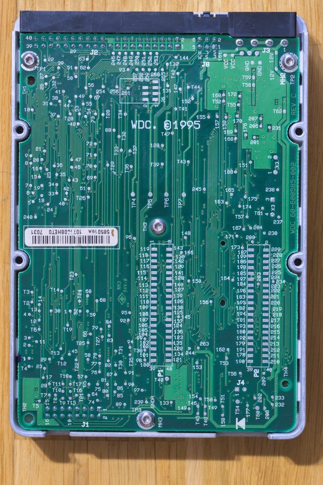 IDE PATA Hard Drive 3.5" WDC Western Digital Caviar 31600 1624MB - No ...