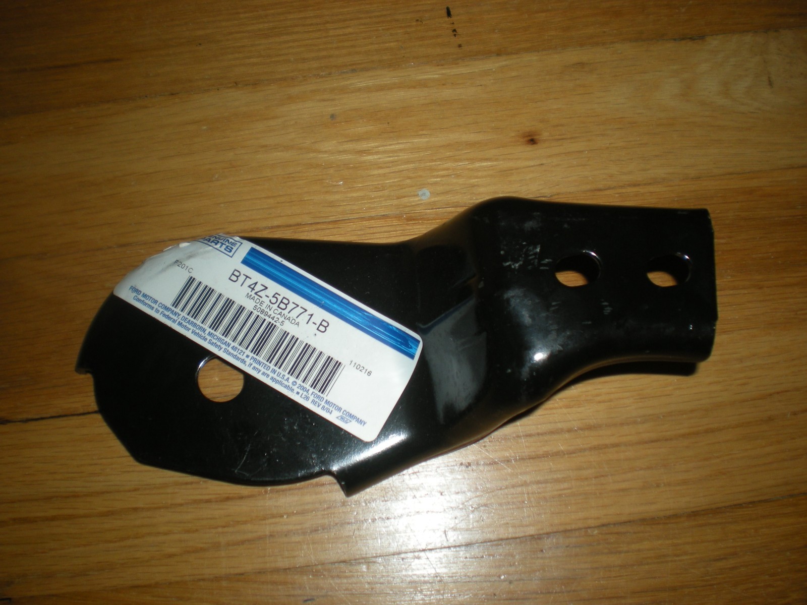 New OEM 2011 - 2014 Ford Edge Rear Suspension Bracket LH BT4Z-5B771-B ...