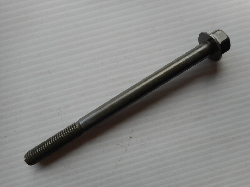 YAMAHA RT100 1993-2000 MODELS GENUINE FRONT ENGINE MOUNT BOLT --- 90105 ...