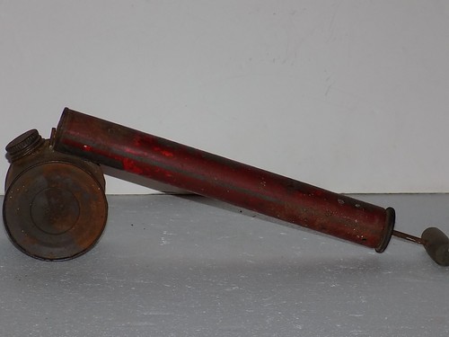VINTAGE Smith METAL PUMP BUG SPRAYER WITH WOODEN HANDLE Vintage Smith ...